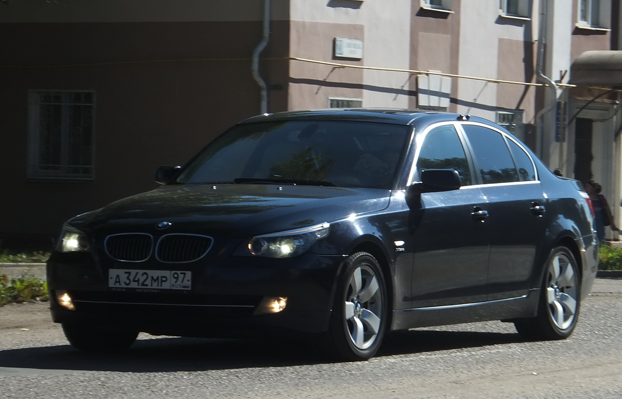 "а 342 мр 97" photos BMW 5 Series. Russia