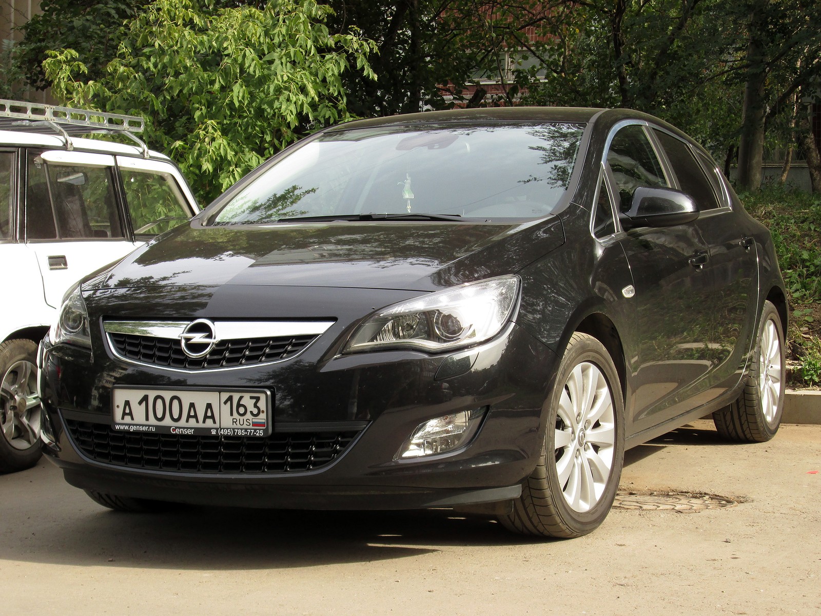 "а 100 аа 163" photos Opel Astra. Russia