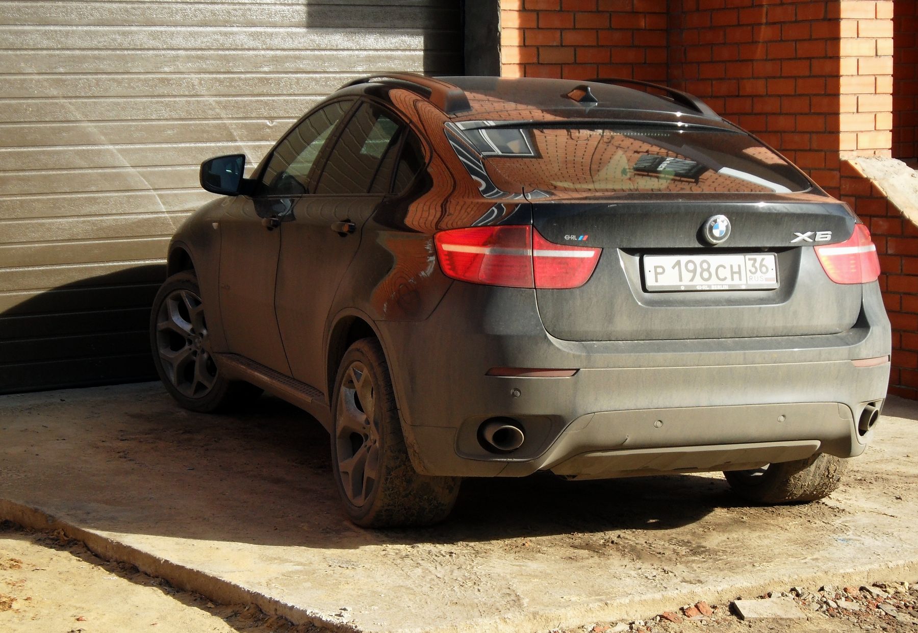 "р 198 сн 36" photos BMW X6. Russia