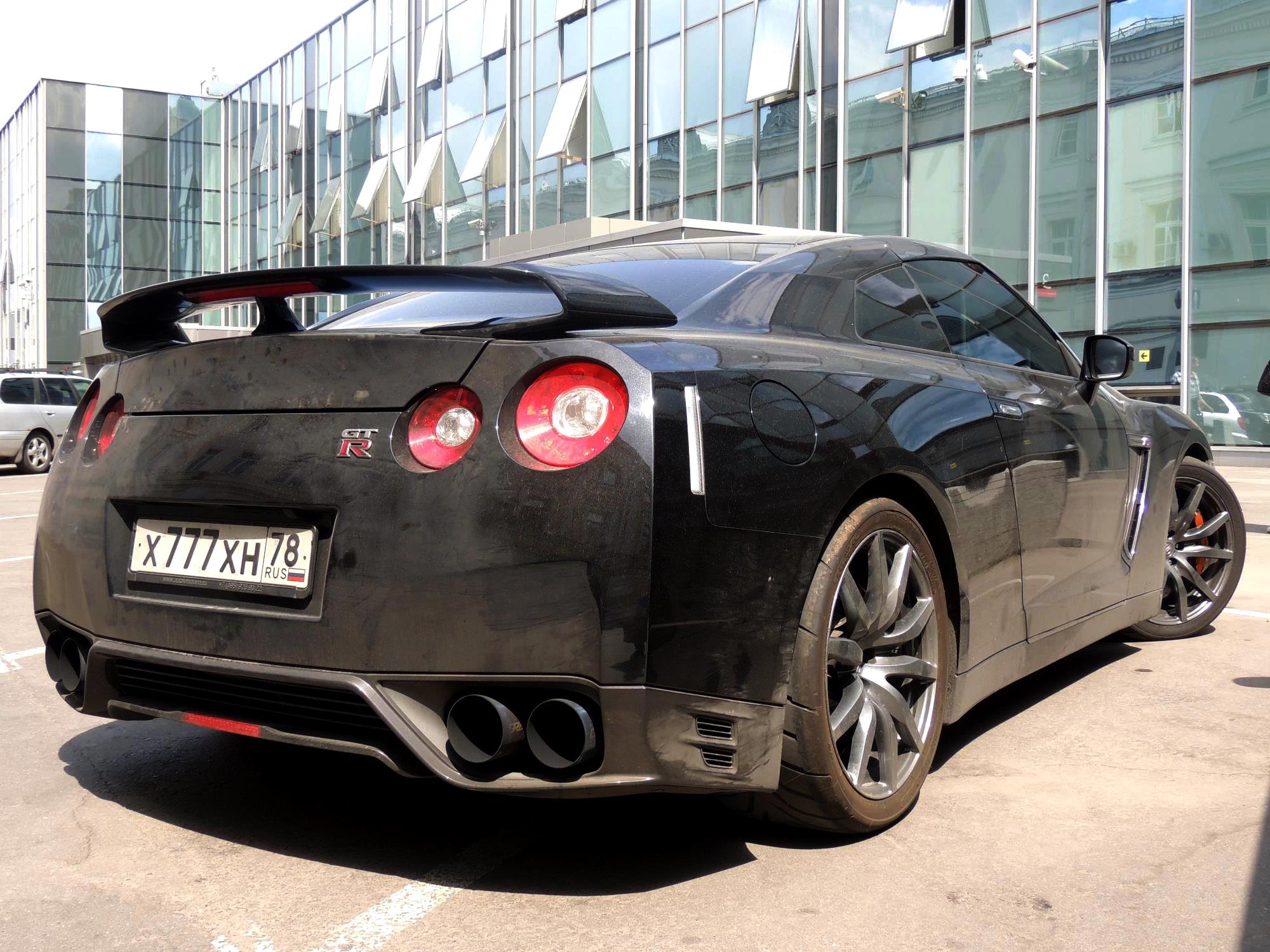 "х 777 хн 78" photos Nissan GT-R. Russia