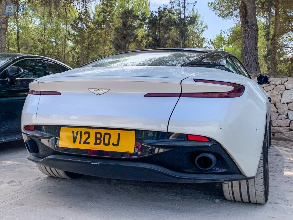 V12 BOJ, Aston Martin DB11 (Birmingham) License plate of the United Kingdom